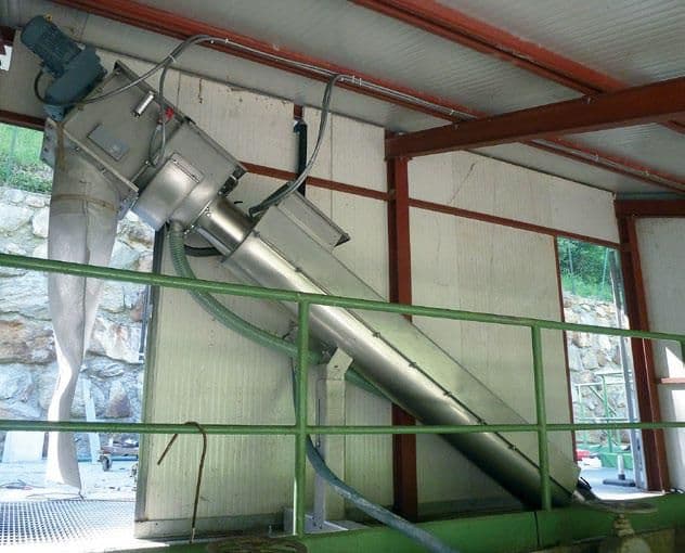 Screw Screen - MAK Water